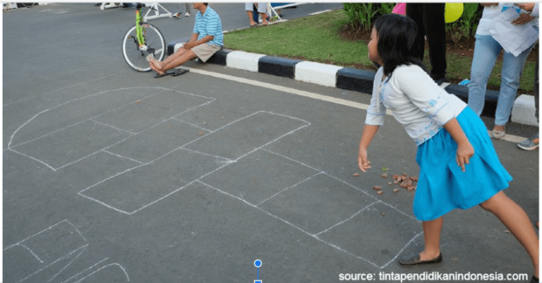 Jingkrak/Engklek/Kotak Sembilan | Badan Kebudayaan Nasional PDI Perjuangan